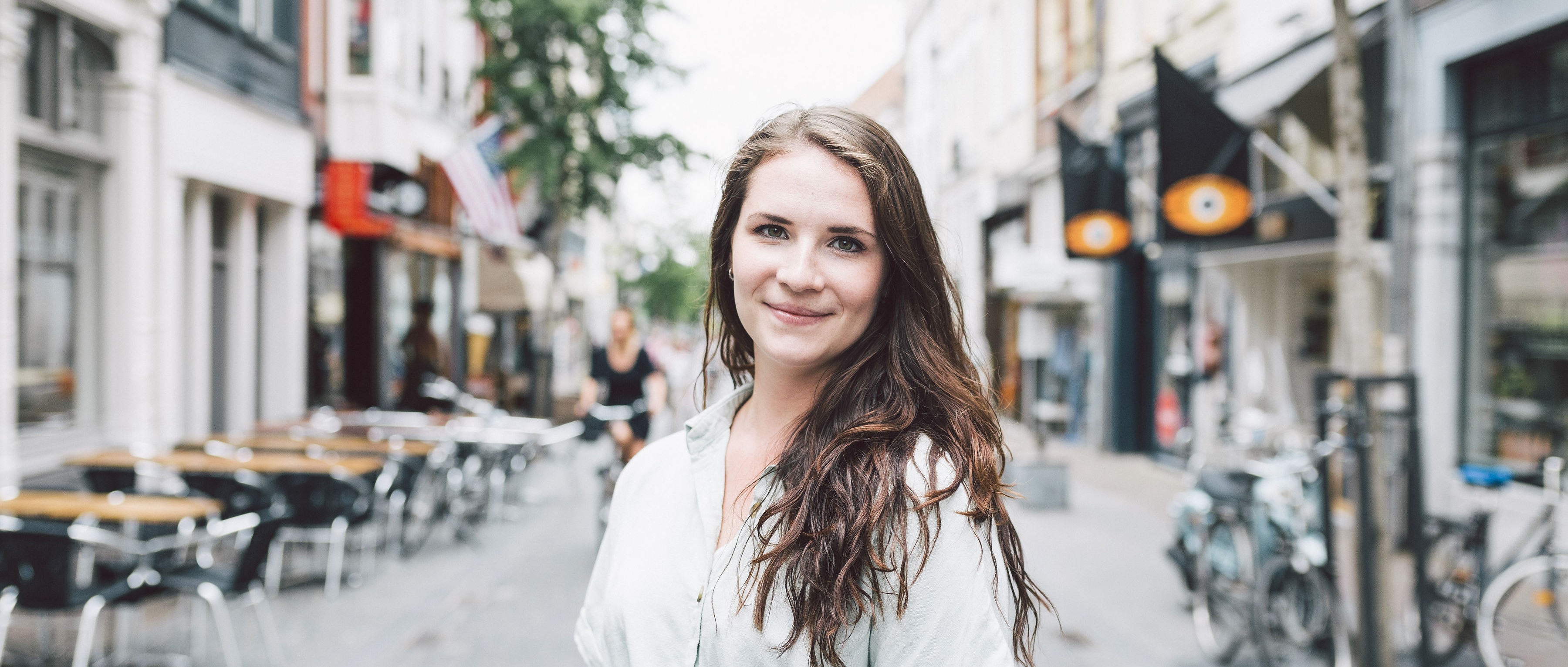 Loes vertelt hoe zij onderdeel van het meubilair van Fonky is geworden